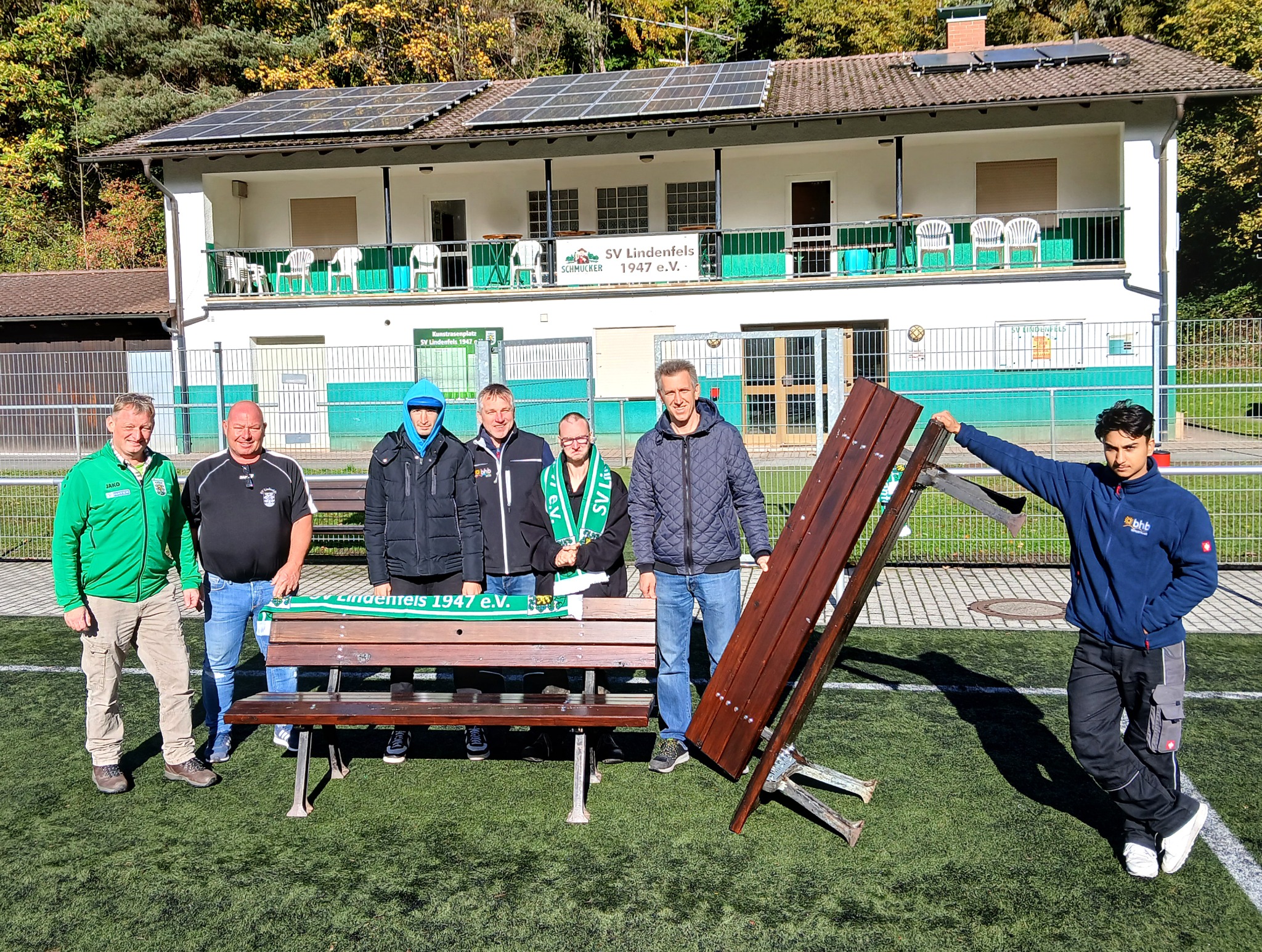 bhb | Upcycling-Projekt: Berufsschul-Außenklasse verschönert mit der ...
